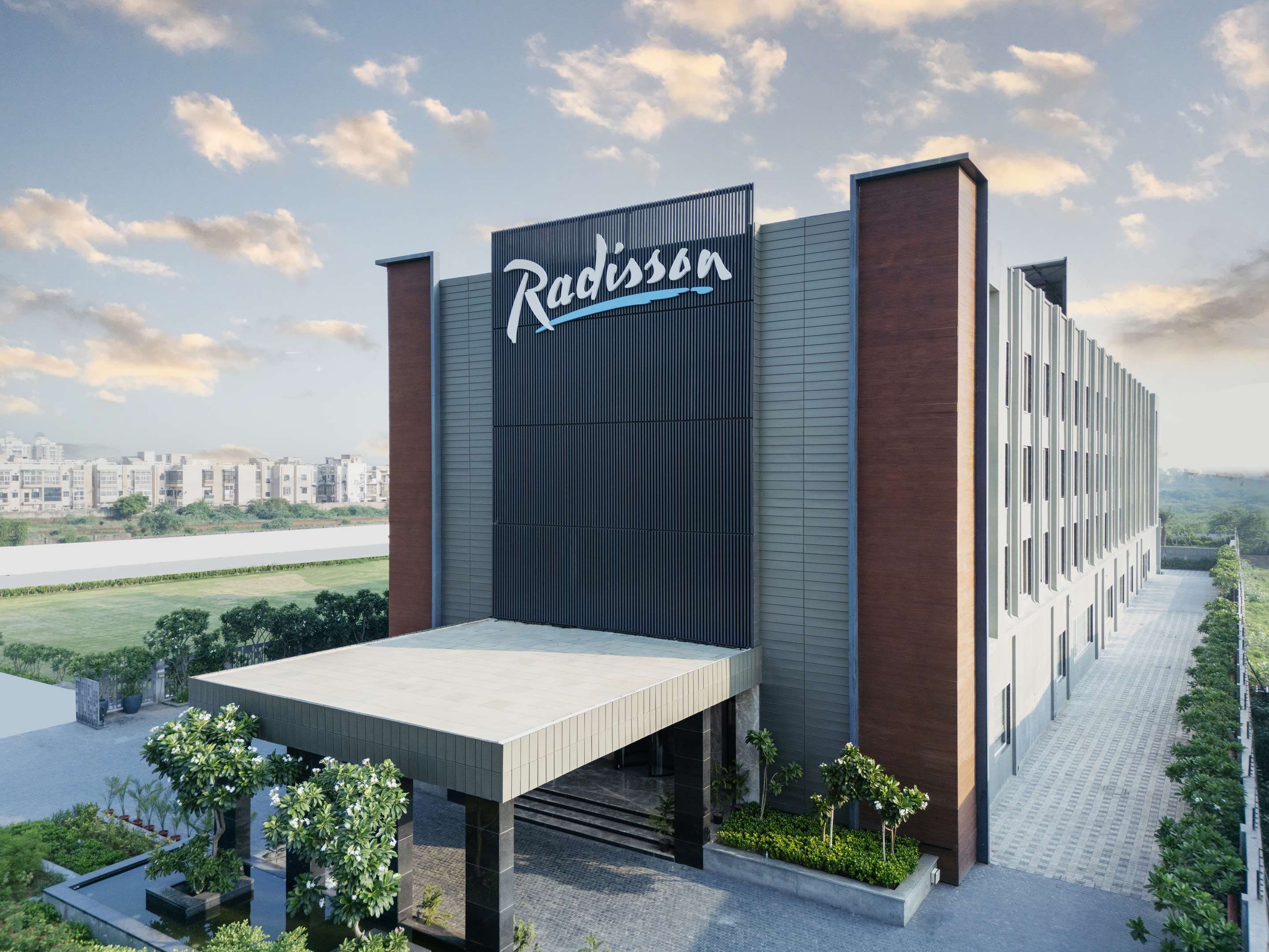 Radisson hotel store